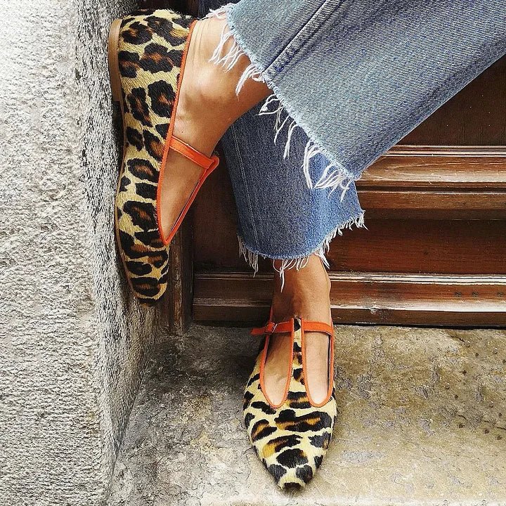 LEOPARD T-STRAP FLATS – SUNDRA